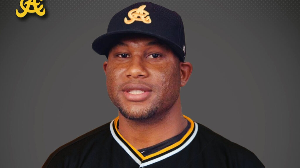 Manny García buscará balance pitcheo abridor Águilas y buenos ...