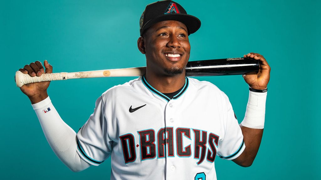 Perdomo extiende racha a 11 juegos con hit; Clase conectó jonrón ...